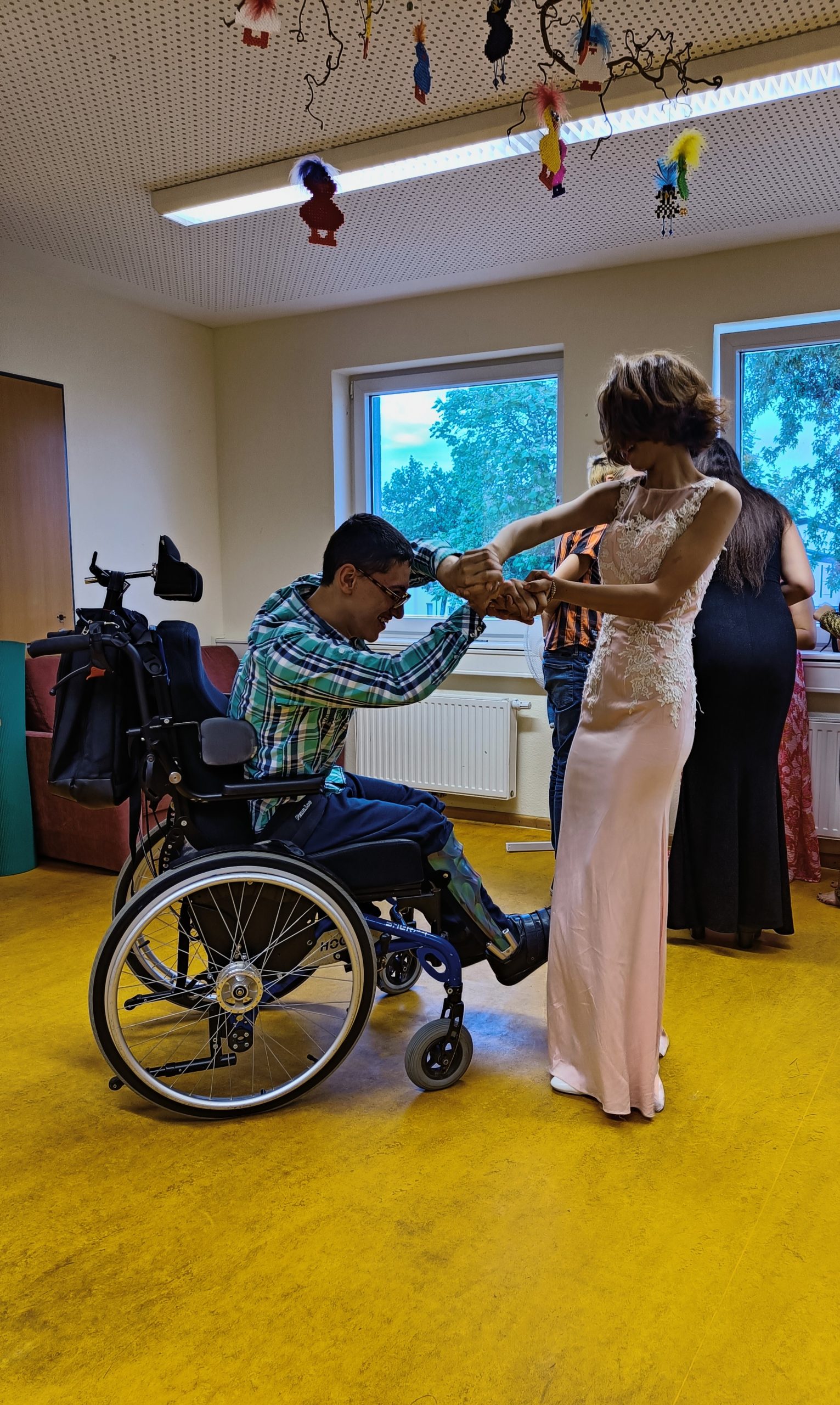 "Prom-Day" für alle zukünftigen Schüler:innen der Abschlussstufe ...